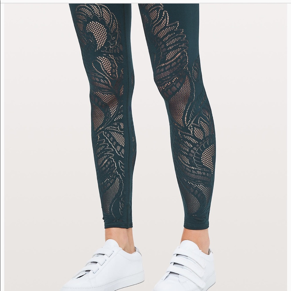 Lululemon Lace Inset Right Bnwot - Gem